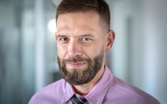 Martin Pavelka – ekonóm, auditor v mimovládkach, nie epidemiológ ...