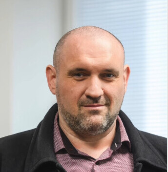 Marián Magát sedí už vyše 2 rokov, za napísanie knihy, vyšiel časopis ...